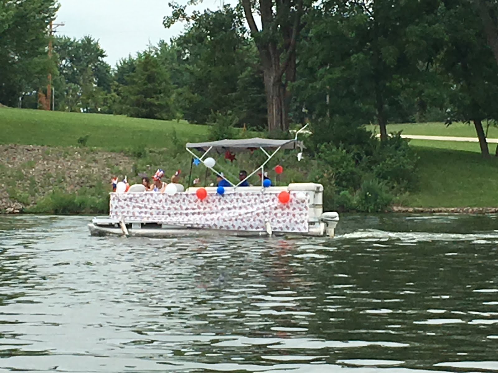 The Bayles Lake Blog: 2016 Fourth of July Flotilla