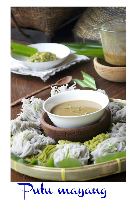 Indonesian Medan Food: Putu Mayang