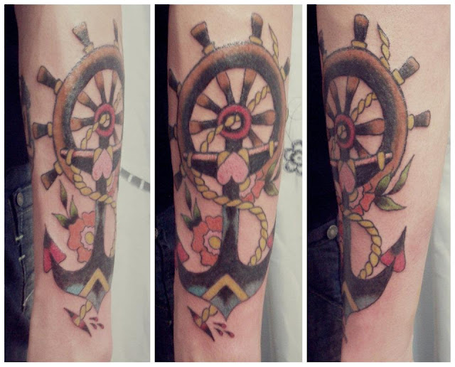 Trady Life Tattoo's­: Ancla Y Timón [Adre]