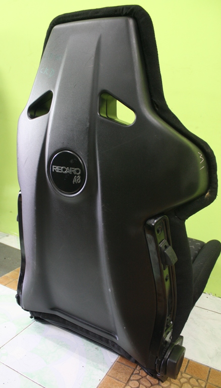 Dingz Garage: Seat Recaro A8