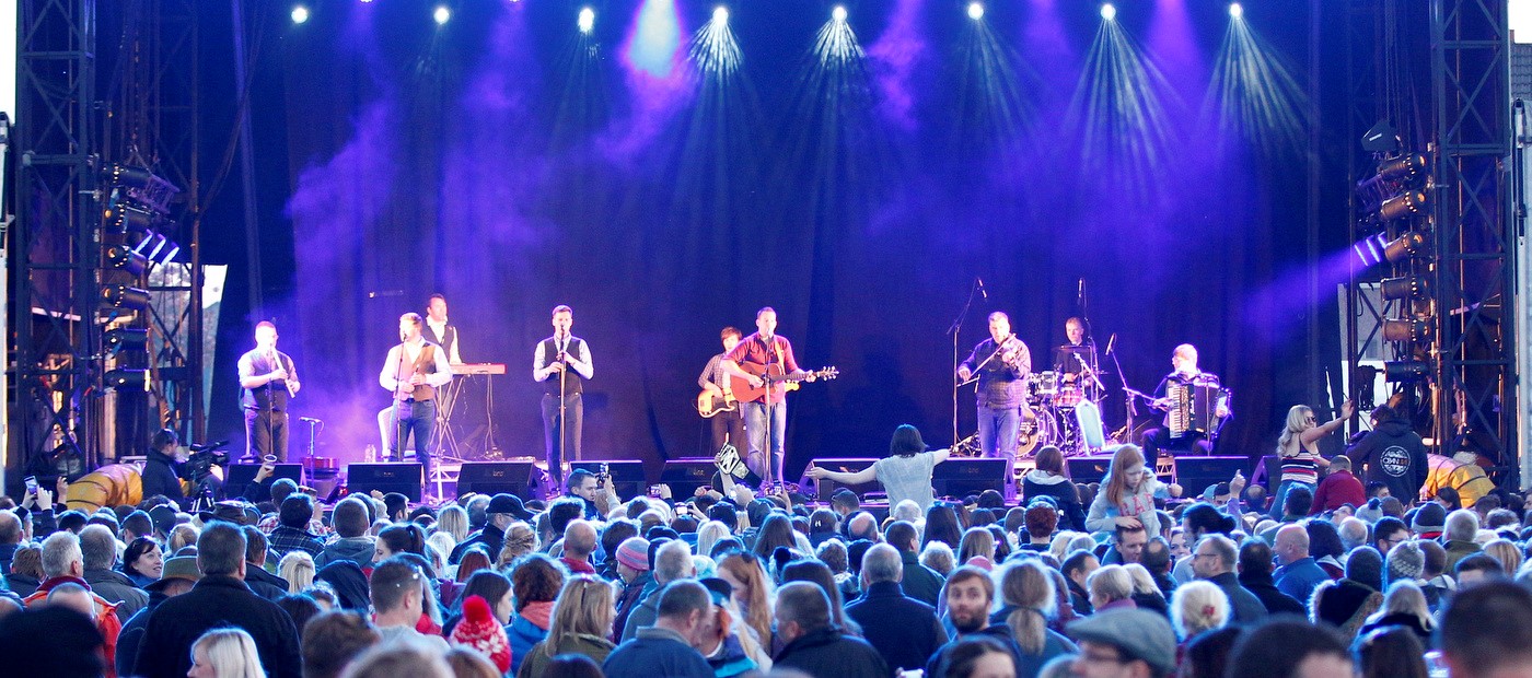 Folk All: SKIPINNISH