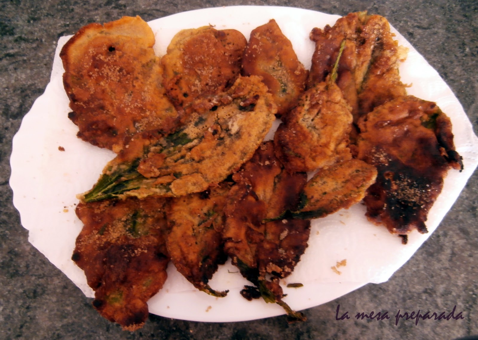 La mesa preparada: CRESPILLOS