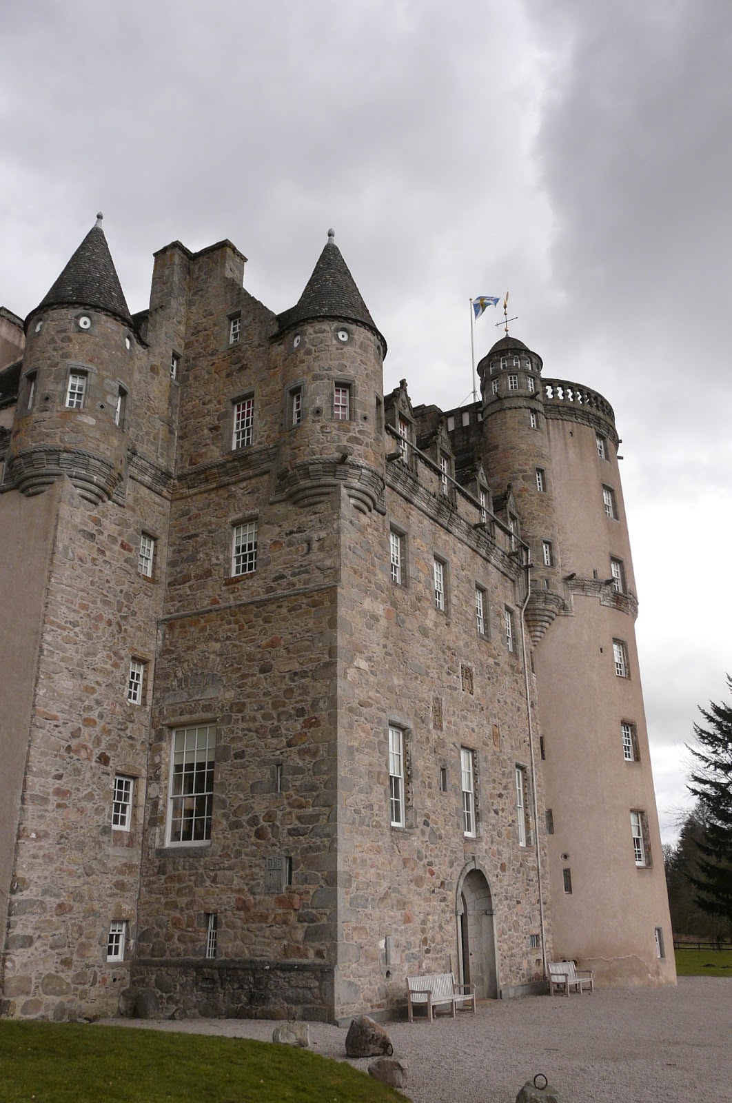 Idle Thoughts of a Retired Dominie: Castle Fraser