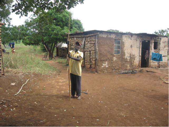 Projecting Hope For Swaziland: Building a House... Swazi style!