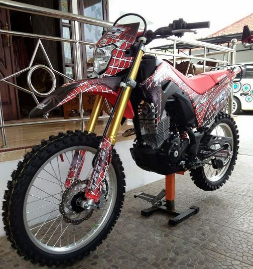 Gambar modifikasi honda CRF 150 L bikin ngiler