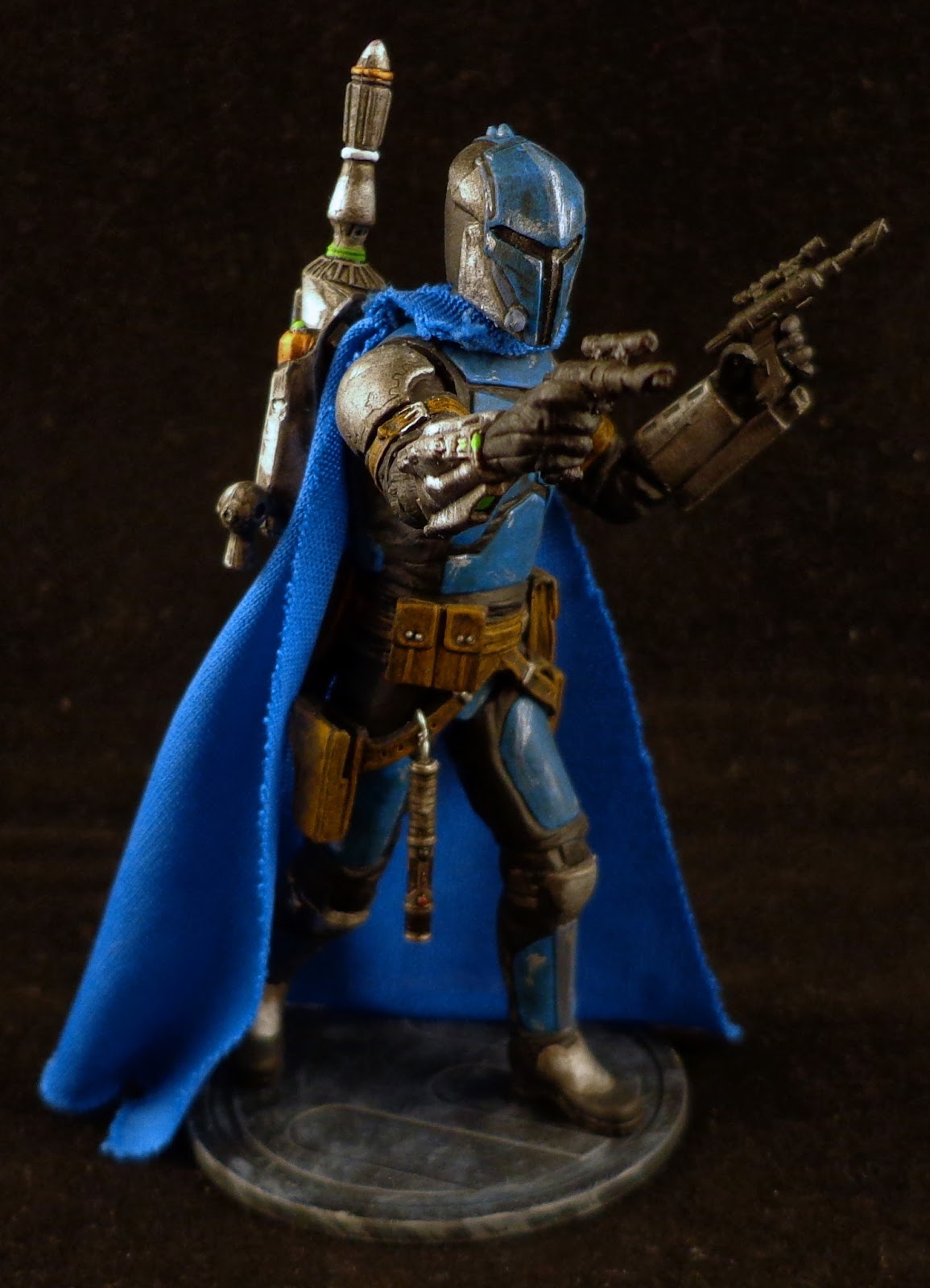 Stronox Custom Figures: Star Wars Mando Jedi Hunter