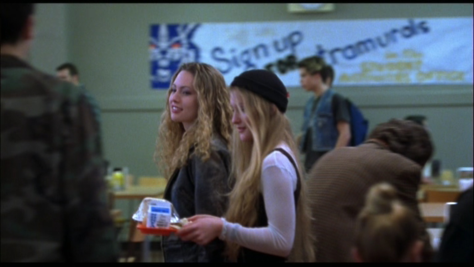 Happyotter: DISTURBING BEHAVIOR (1998)