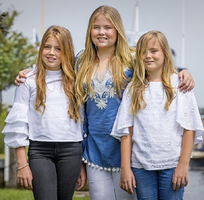Royal Family Around the World: Dutch Royal Family Summer Photo Call at ...
