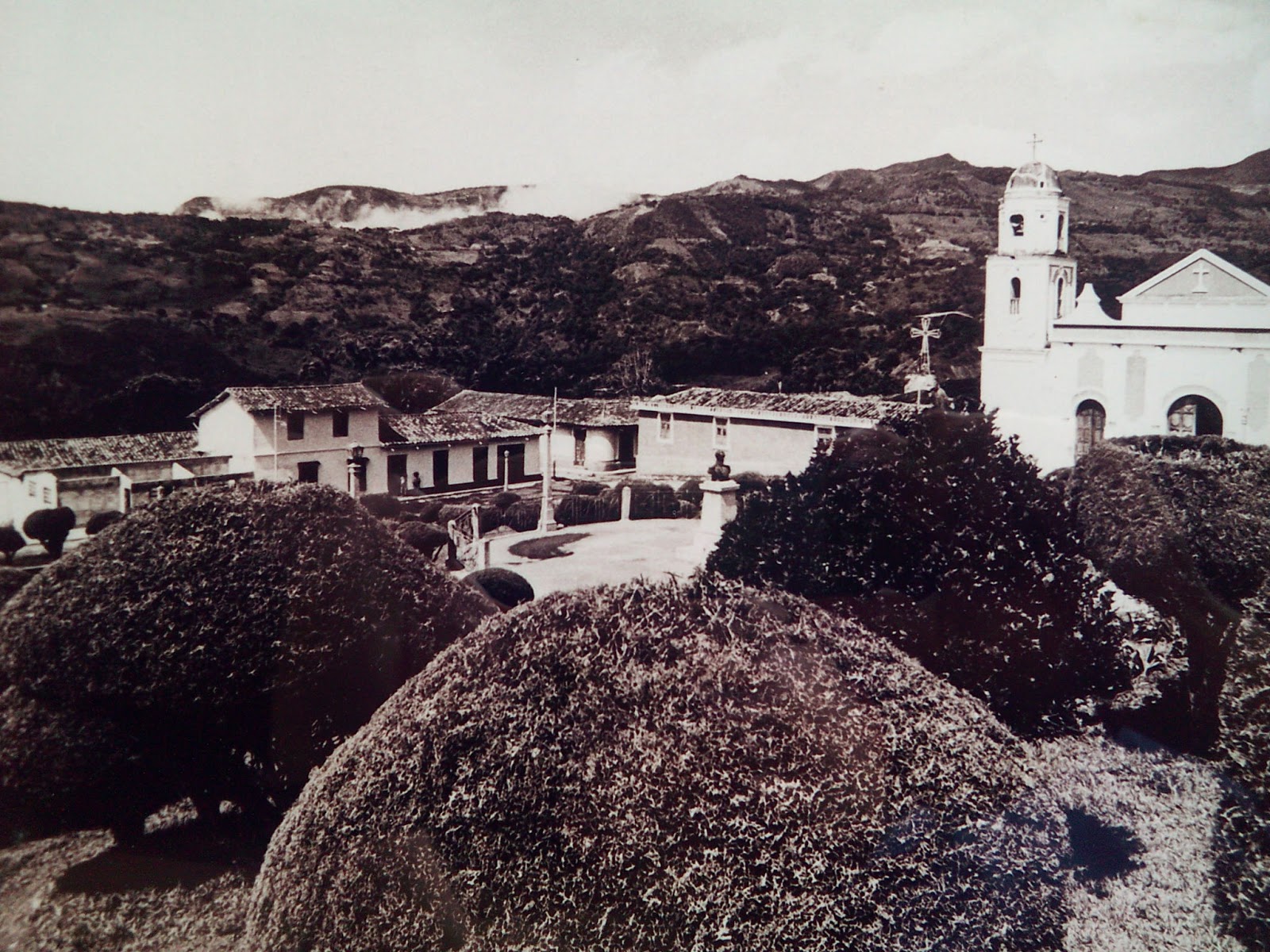 JAJI - MERIDA VENEZUELA: JAJI PUEBLO DE SAN MIGUEL ARCÁNGEL
