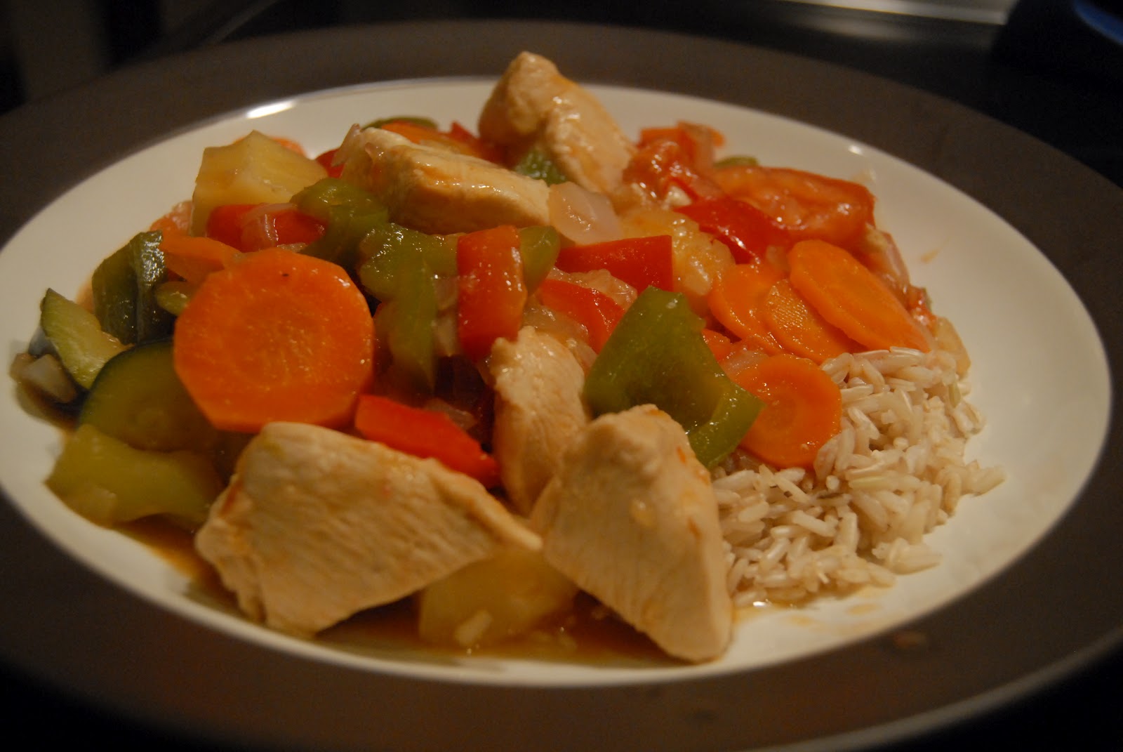 Two Skinny Moose: Sweet & Sour Chicken Stir Fry