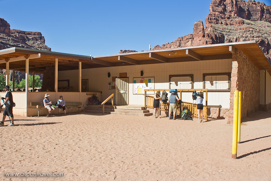 TRAVEL WITH ME: Havasupai, Grand Canyon, AZ (Part 1. Supai Village)