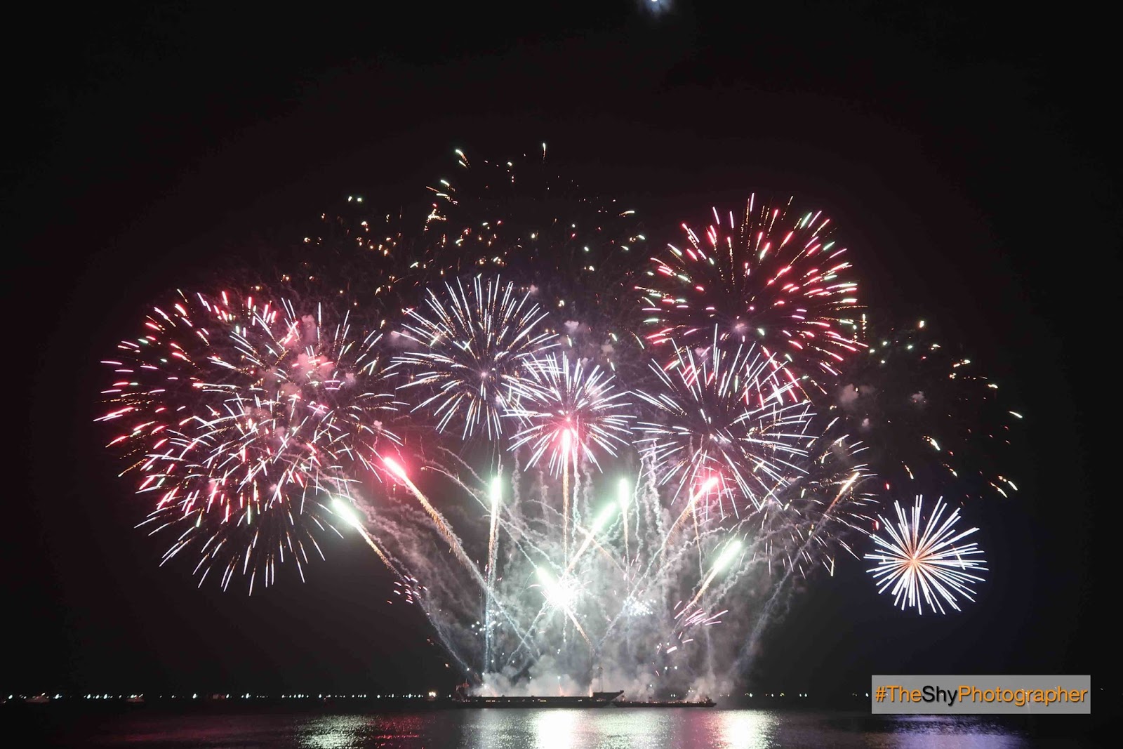 The Shy Photographer: The SM MoA Fireworks and the Canon G7x Mark II