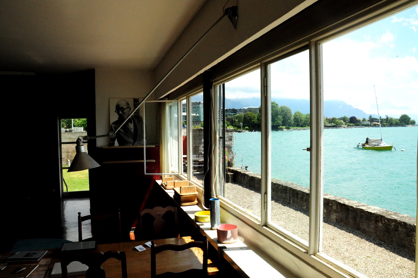 loving switzerland blog: Ville le lac, Le Corbusier