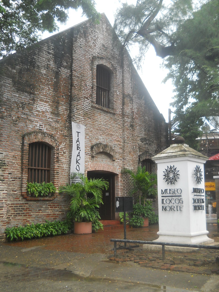 We Put Pictures Into Reality: Captivating Laoag: Strolling Time @ Laoag ...