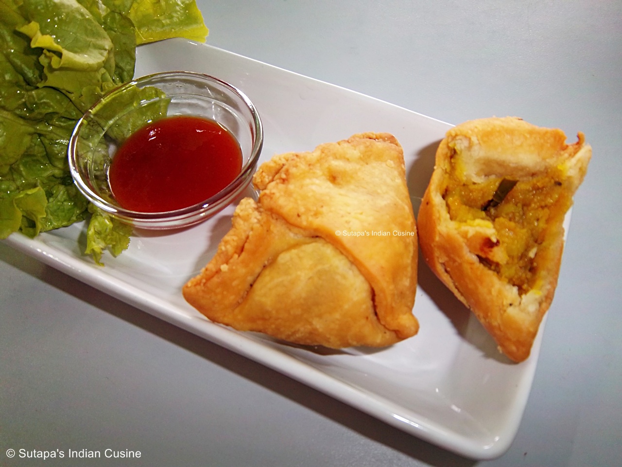 Punjabi Samosa/ Fried Indian Pastry With A Savory Filling