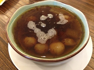 Always looking for something to eat: Simple Life Cafe, SS2 Mall