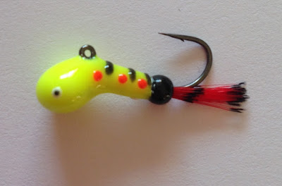 PF:s Mormyskor: Gul, Röda prickar, Svarta streck, Svart kula, Röd/Svart ...