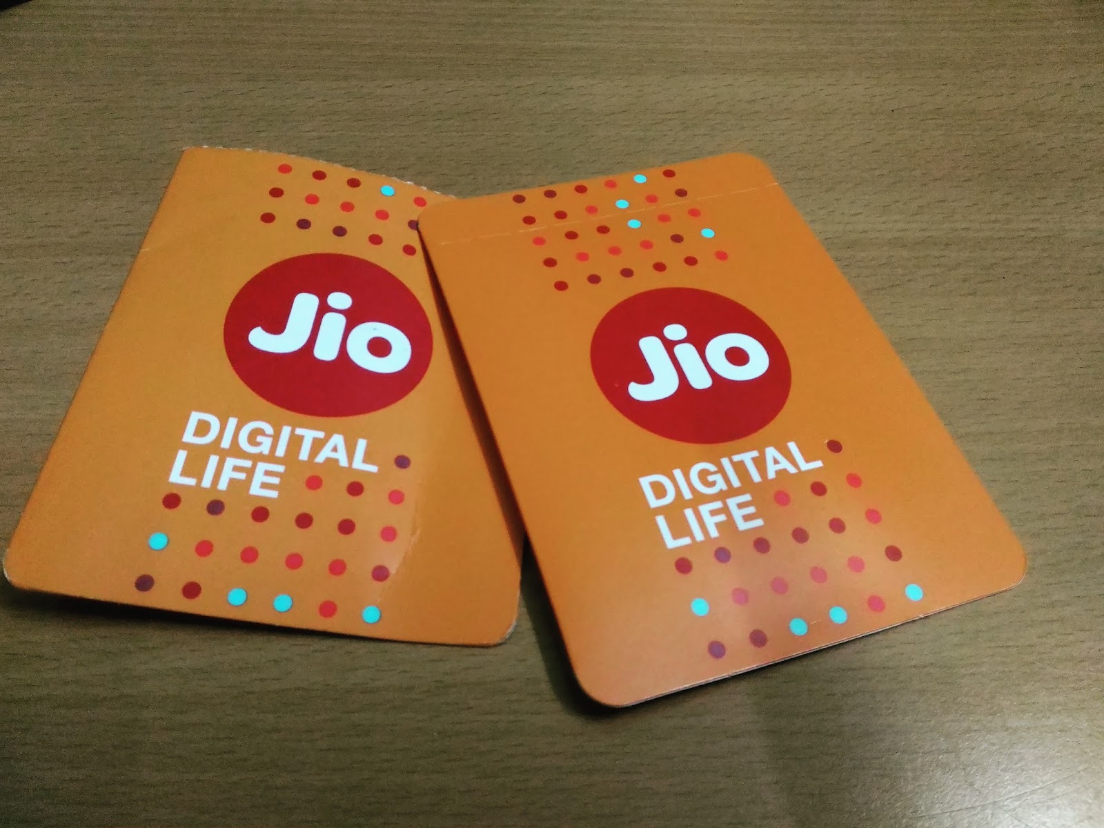 Early Lyf handsets Reliance Jio SIM now works on any 4G phone - Tech ...