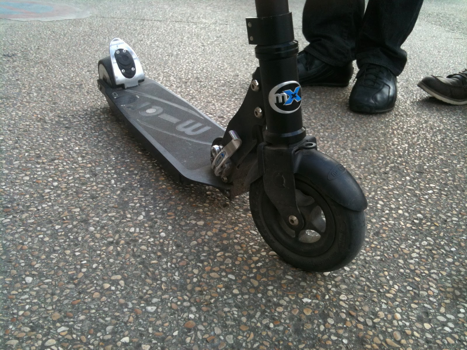 Les Trottinettes et Monocycles Electriques : E-Micro One : premières ...