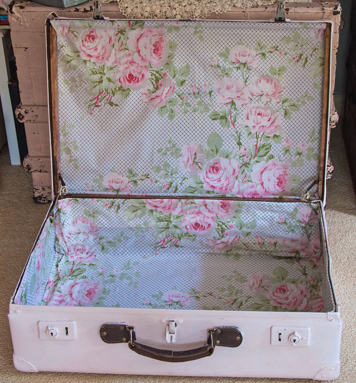 Lace Age Girl: A Suitcase Full of Lace Treasures - Simply Neutrals #19