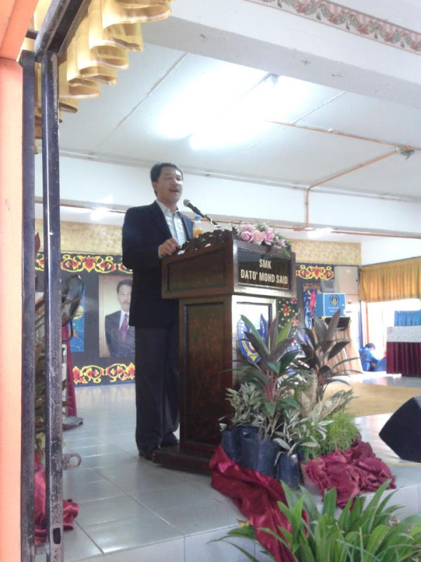 .Monologue.: Majlis Anugerah Kecemerlangan SMK DMS. (DI SEBALIK TABIR)