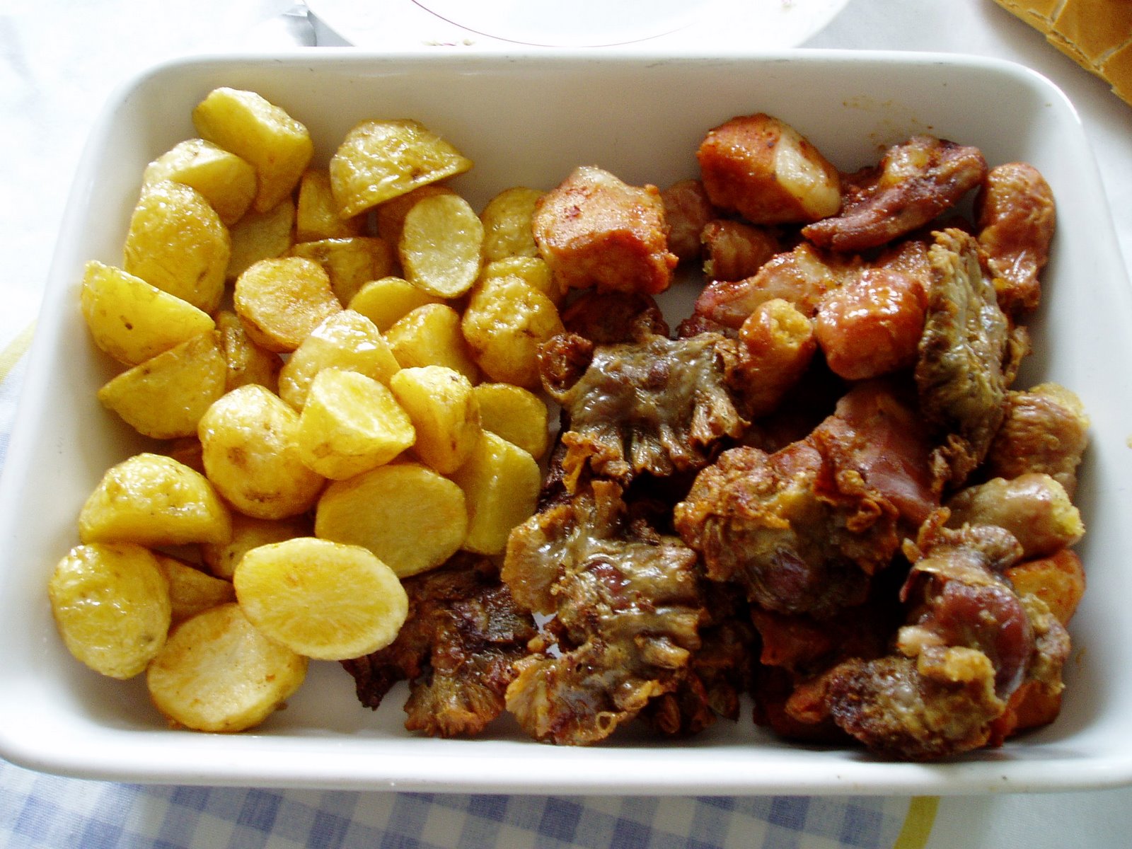 Novelo de Arte: Rojões à moda do Minho