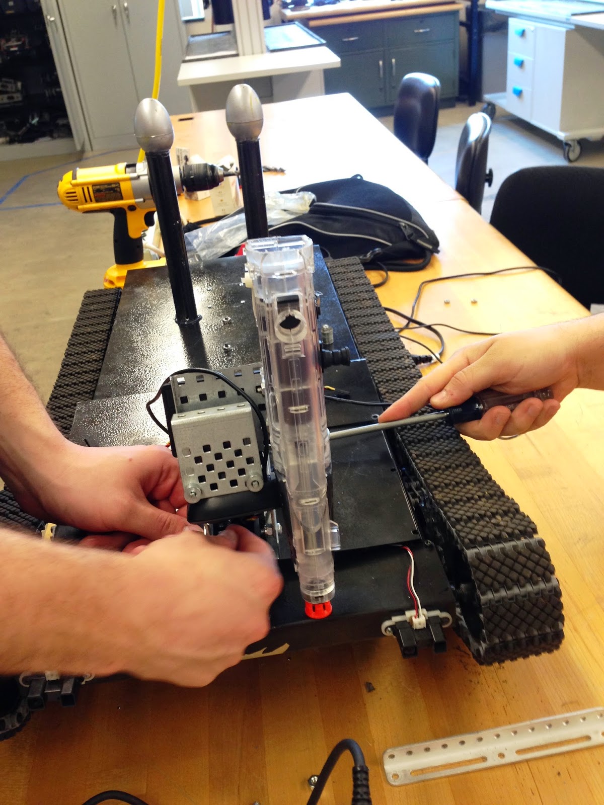 MASSIVE-ANT: Compass/New Gimbal Calibration, IR Integration, New Gimbal ...