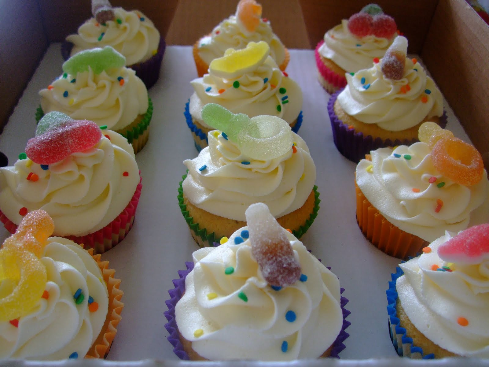 Colourful Cupcakes of Newbury: Fizzy Sweet Cupcakes