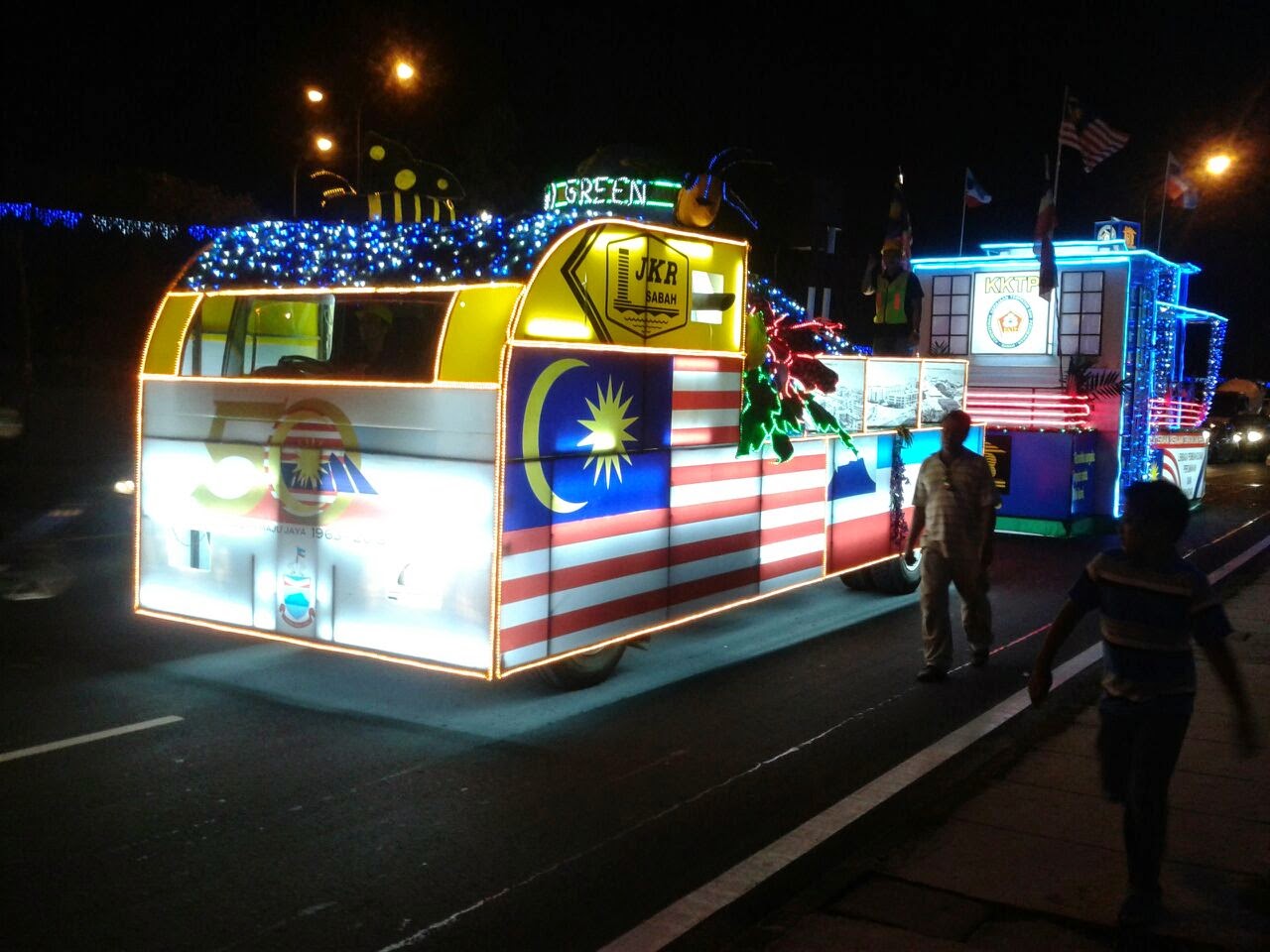 Kelab Sukan dan Rekreasi JKR Cawangan Elektrikal: KERETA BERHIAS ...