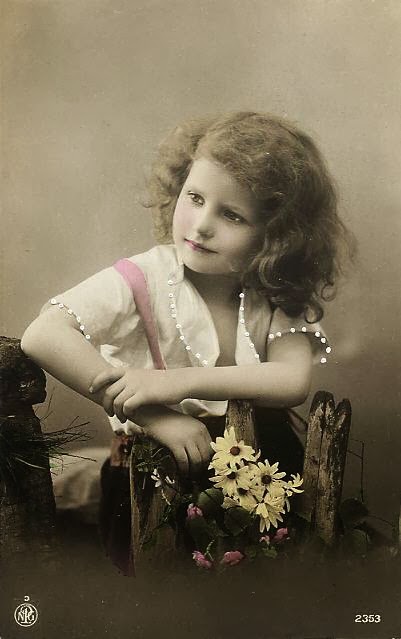 Mz. Witherspoon's Cottage ...: Sewing...... and a few words