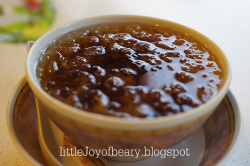 little Joy: ieatishootipost Cheng Teng