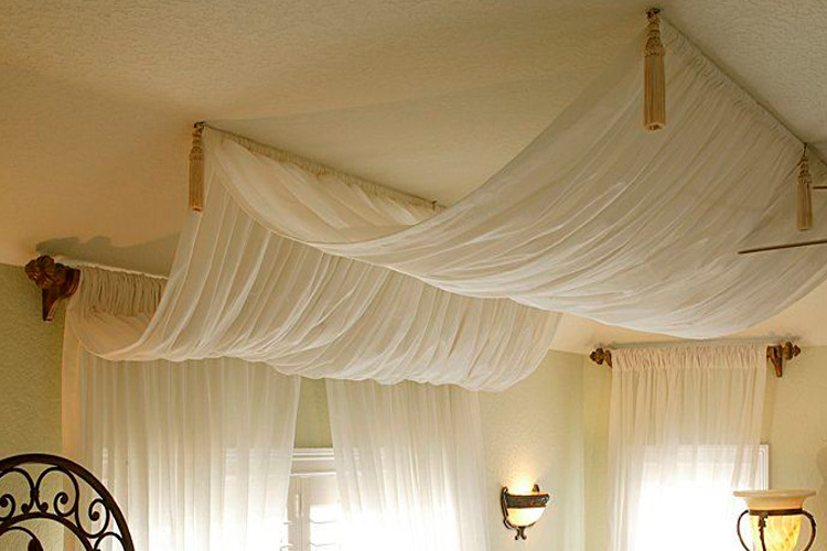 Marzua: Techos decorados con telas