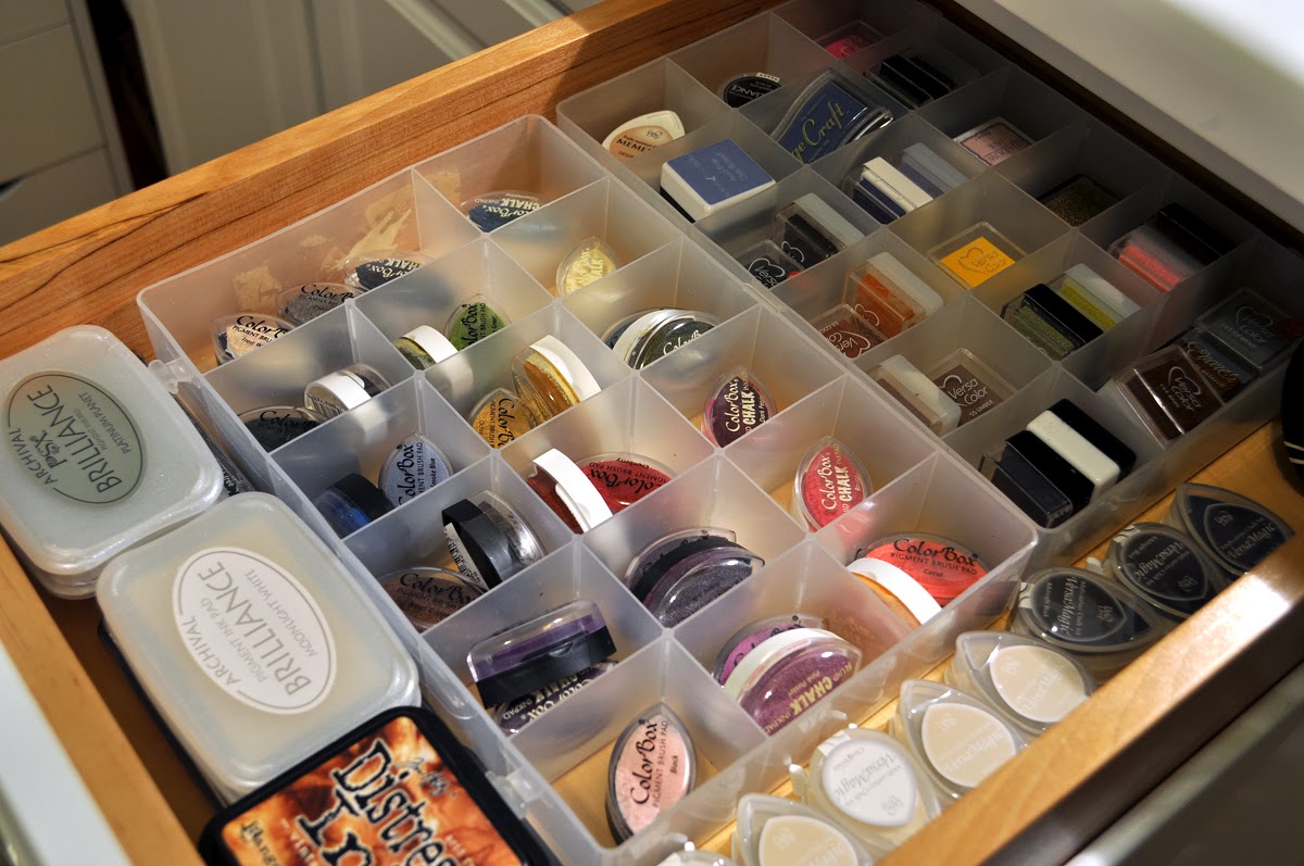 Hand to Paper: HGTV............SAY WHAT.....THAT'S MY CRAFT ROOM