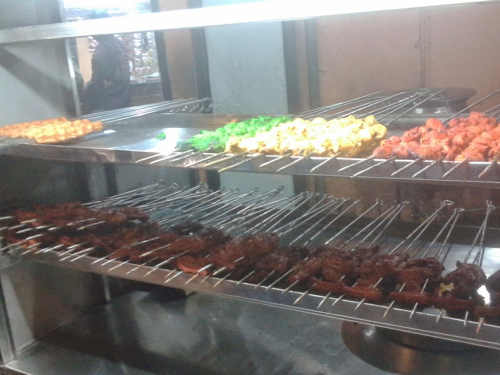 Ash & Amod's Food World... exploring food wherever we go..: Nawabi ...