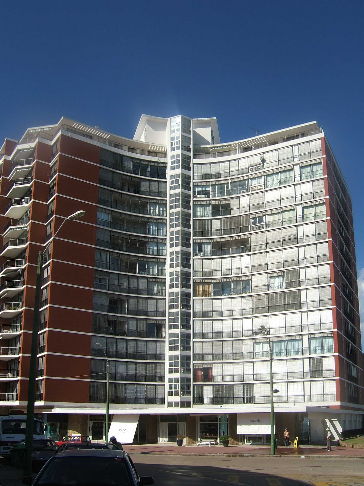 HABITAR: EDIFICIO LAFAYETTE