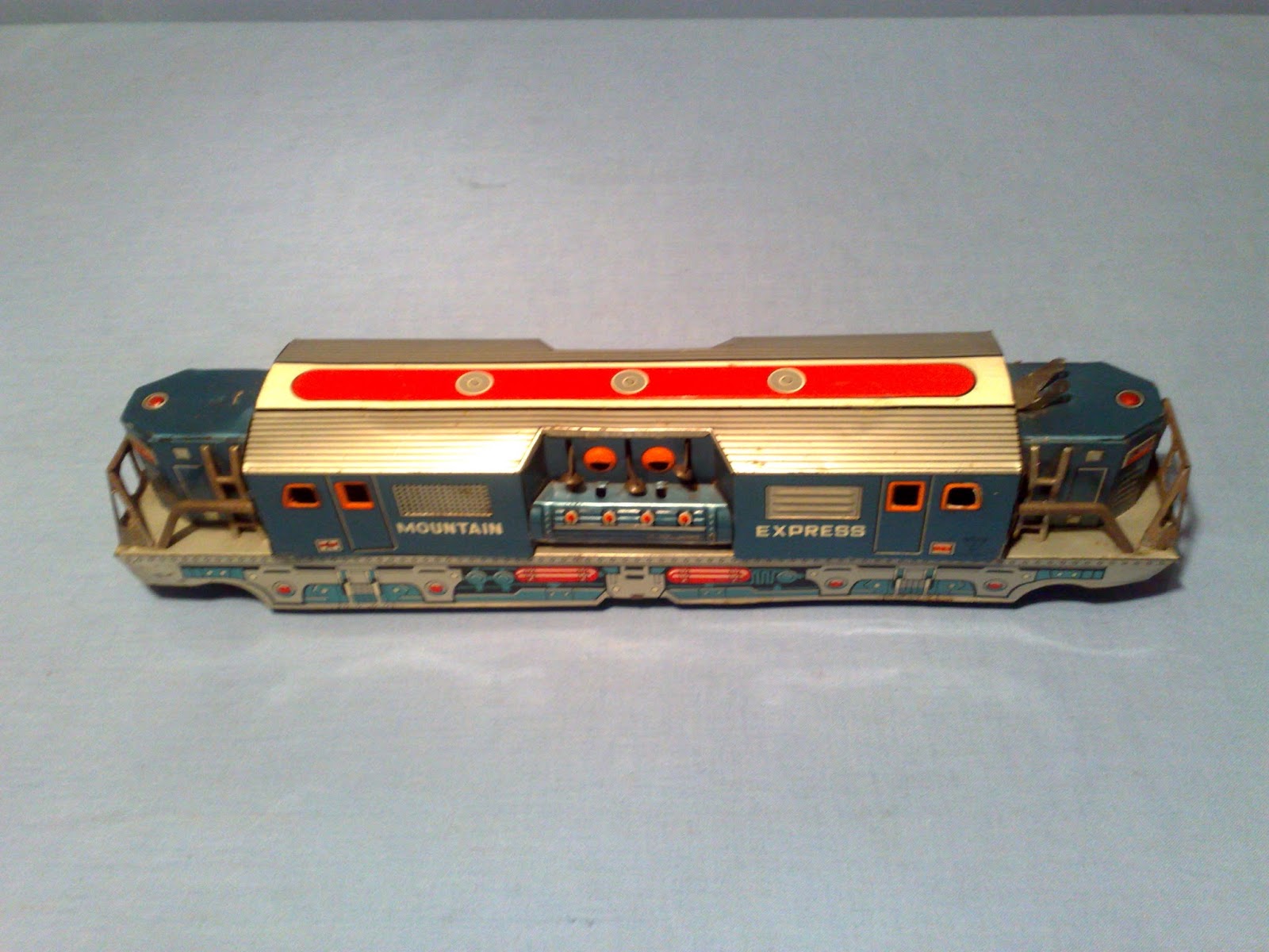 TOMS TECH TOYS: TRAINS LOCOMOTIVES