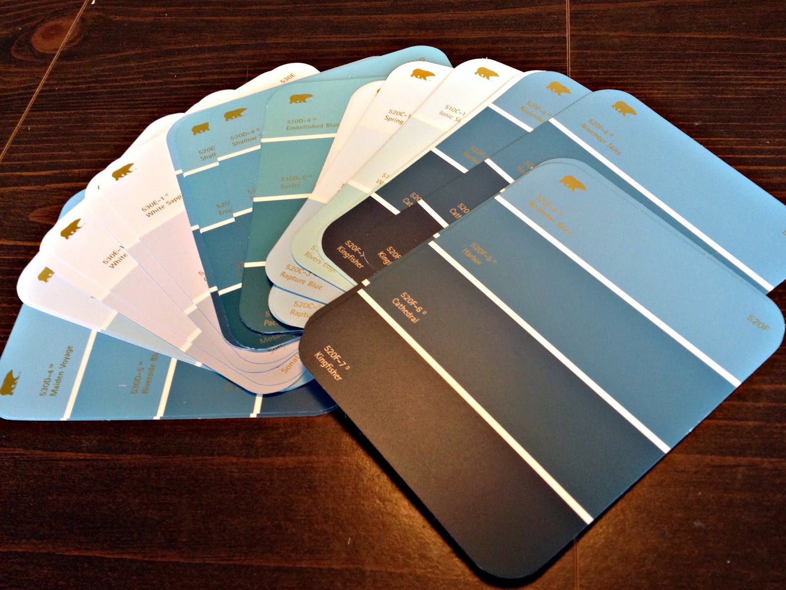 QuarDecor: Cool Blue Paint Chip Art