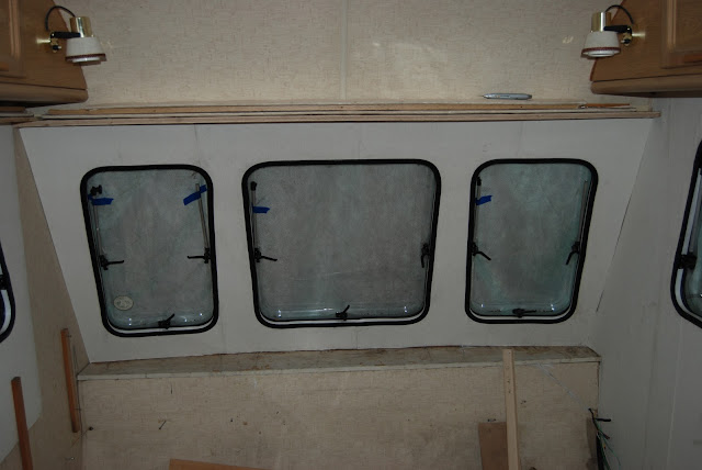 Swift Challenger 470/2Se (1989) Rebuild: Caravan Rebuild - Part 8 1/2