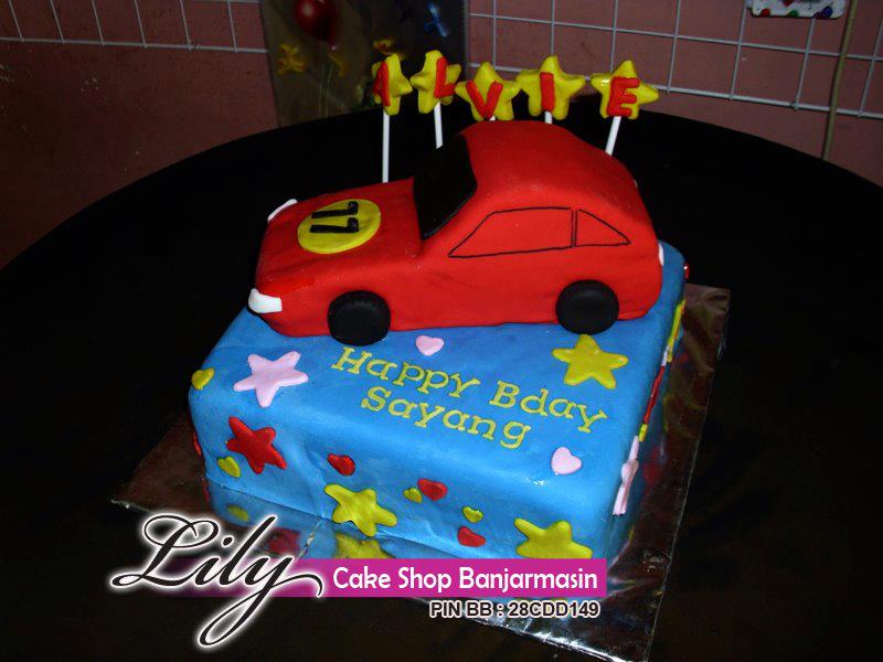 Lily Cake Shop Banjarmasin: KUE ULTAH BENTUK MOBIL