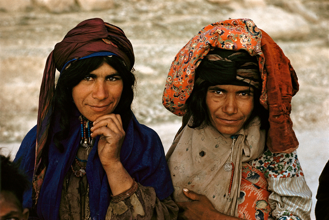 18 Interesting Color Photographs of Iran in the 1950s ~ Vintage Everyday