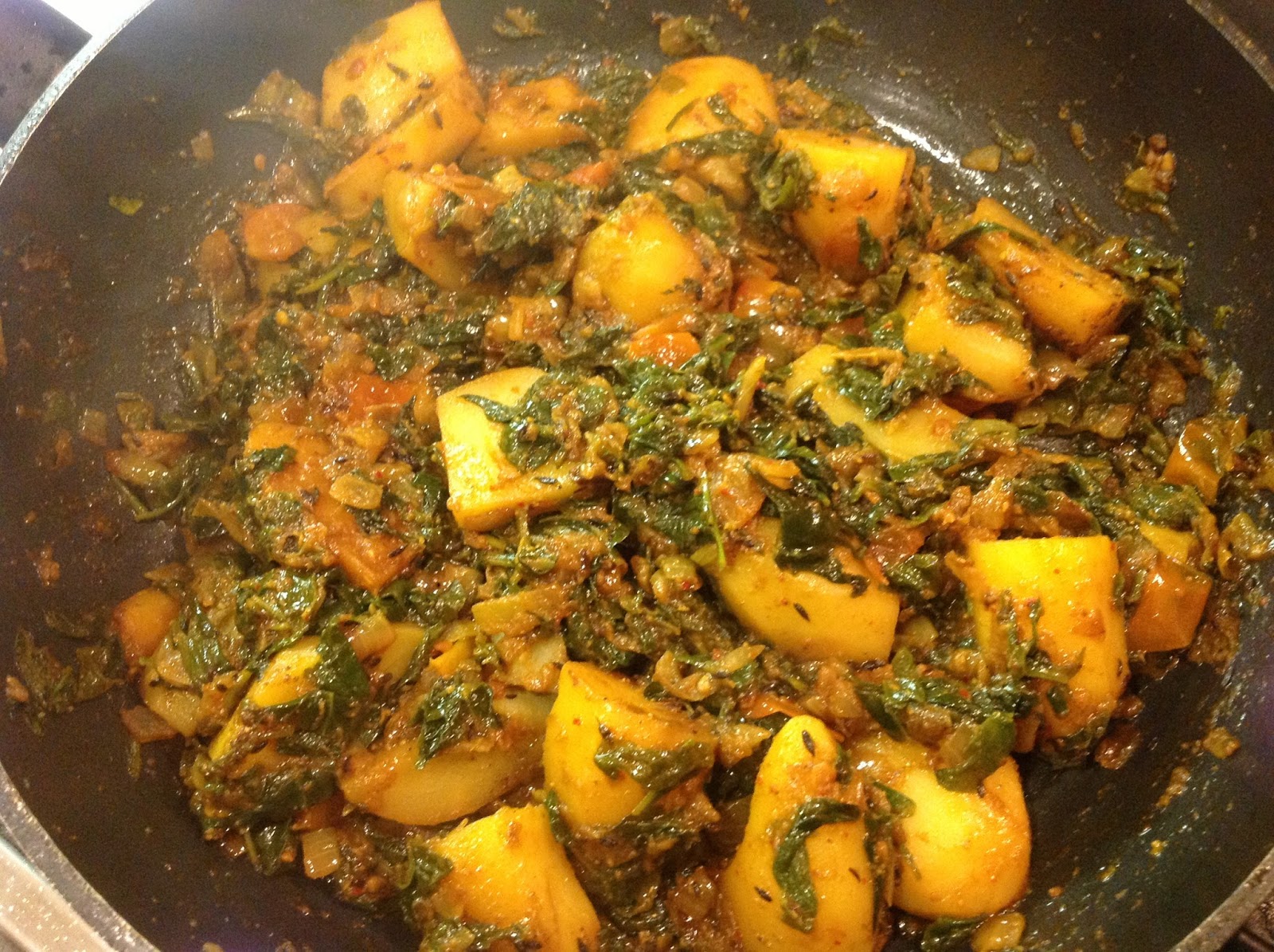 This Muslim Girl Bakes: Aloo Palak (Potato and Spinach Curry)