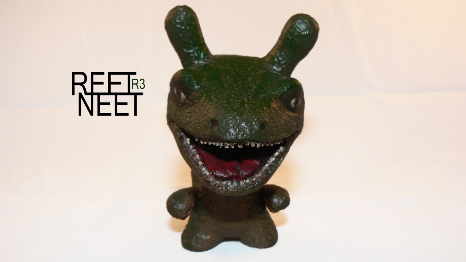 Dunny Addicts: Custom: 3" Dunny - D-Rex by Reet Neet (R3)