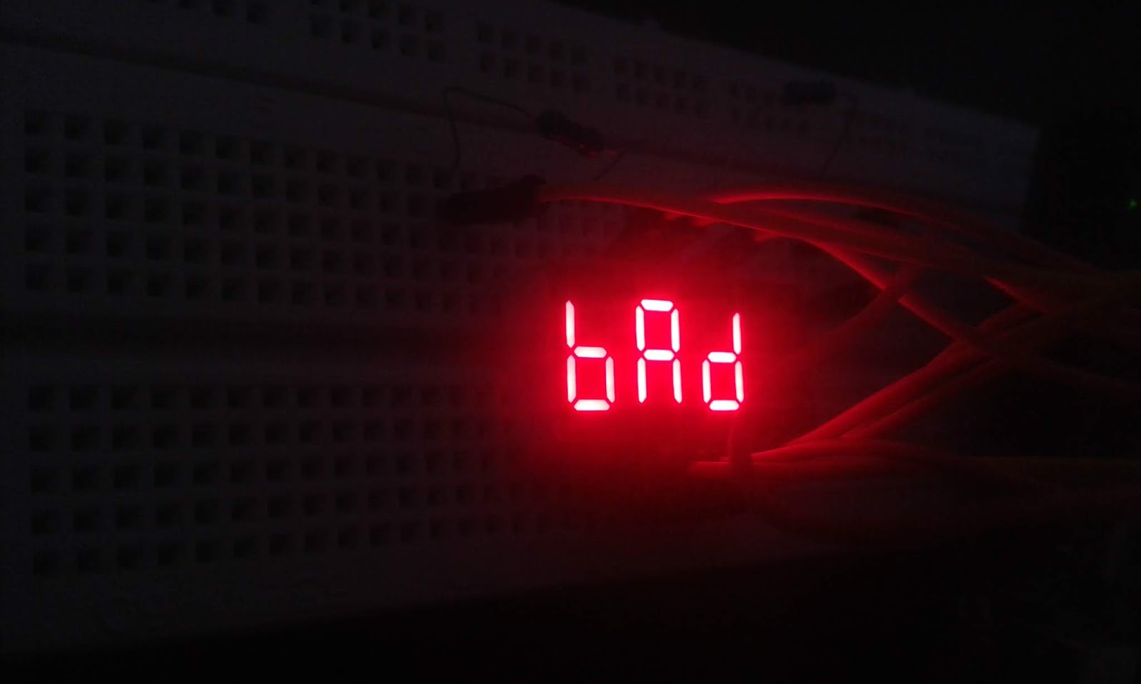 How to Interface a 4 Digit 7 Segment Display with Arduino UNO