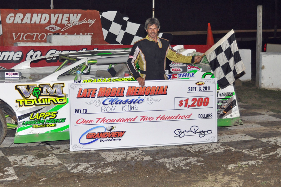 COWPATTY NATION: GRANDVIEW SPEEDWAY WINNERS! (Doug Ayres photos)