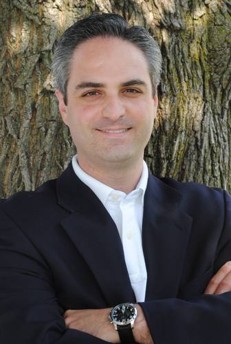 Origens: Daniel da Ponte fundou um gabinete de assessoria financeira ...