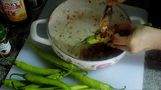 Tagalog Kitchen: Chili Lumpia..Dynamite Stick
