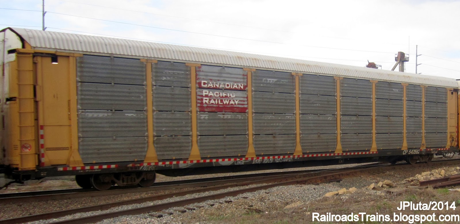 RAILROAD Freight Train Locomotive Engine EMD GE Boxcar BNSF,CSX,FEC ...