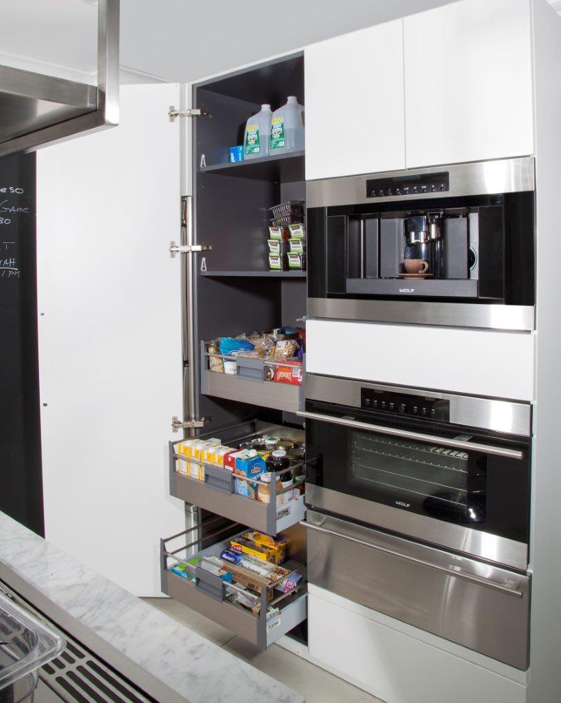 702 Hollywood: Ultimate Chefs Kitchen