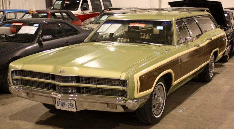 Remembering the Big Family Cars That Ruled Before the SUV: 10 Powerful ...