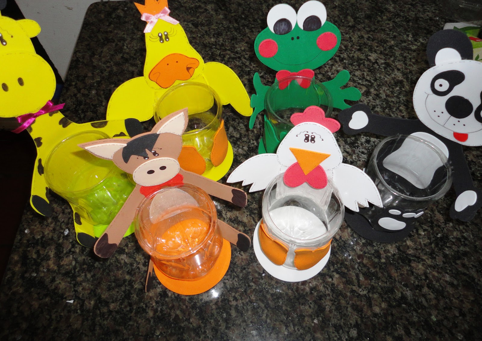 Modelos De Porta Lápis Em E.V.A Com Garrafa Pet Crie e Inspire! - Analise